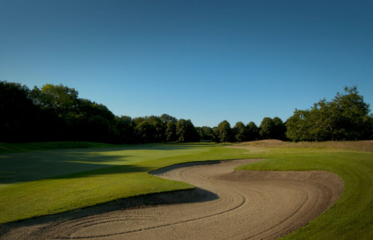 Sutton Green Golf Club | Surrey Golf Course | Visitors & Members